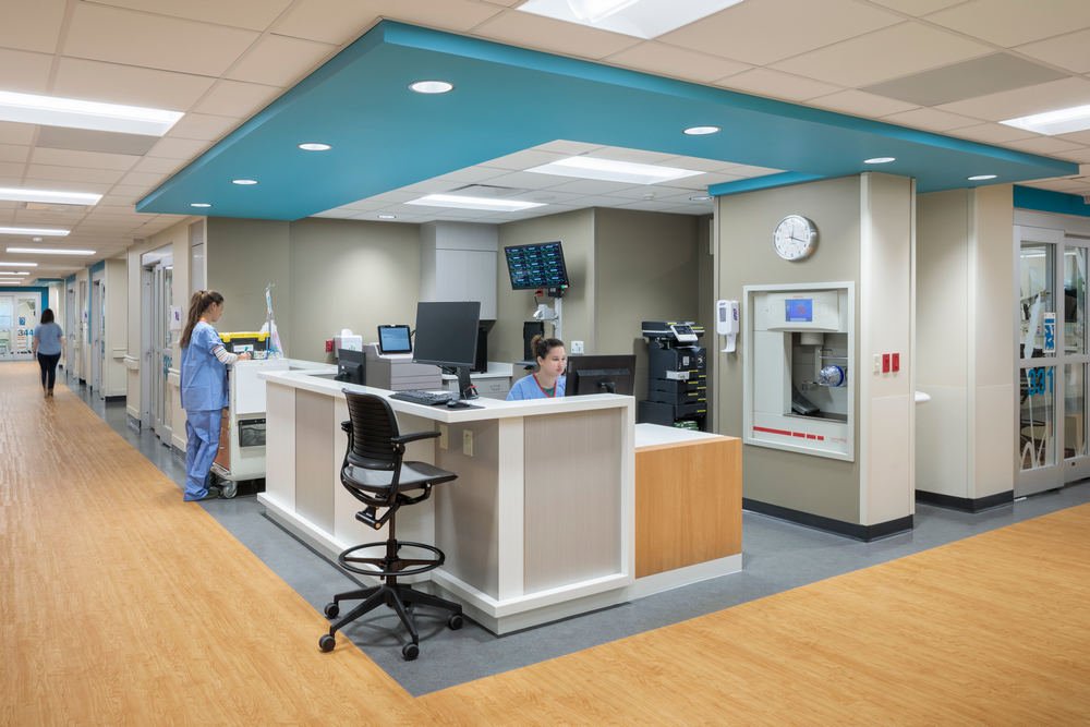 Jun20_MCDeNews_Projects_CICU_NICUNurseStation | Medical Construction ...