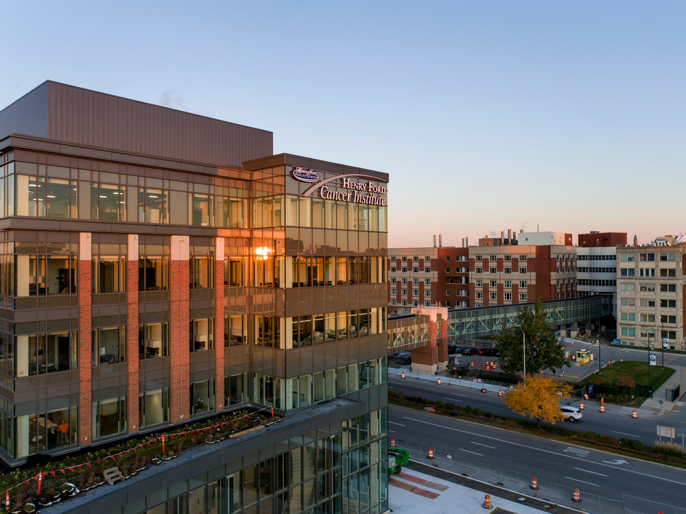 Brigitte Harris Cancer Pavilion | Medical Construction and Design