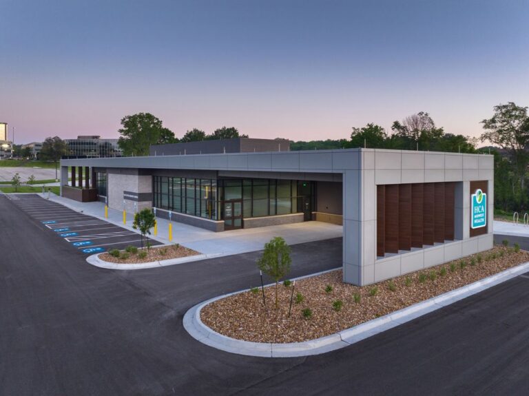 Blue River Surgery Center Opens in Kansas City | Medical Construction ...